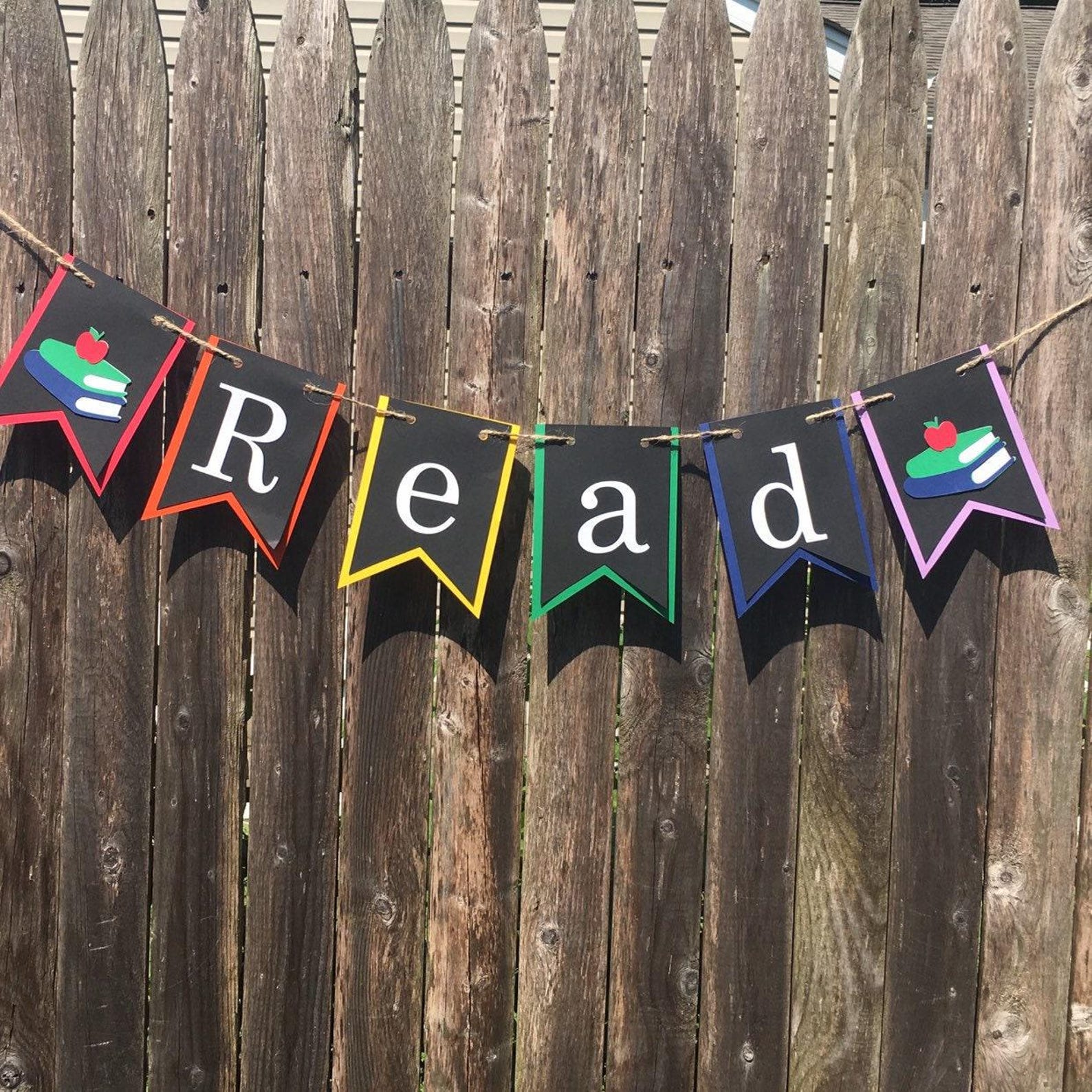 Read Classroom Banner - Library Sign, Teacher Gift, Bulletin Board ...