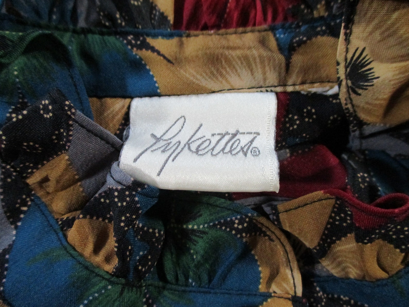 Vintage Pykettes Floral Print Blouse Womens Ruffle Collar High Neck ...