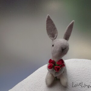 Rabbit With Roses , Artist Felt Bunny in Lovely Gift Box, Lovelingz ...