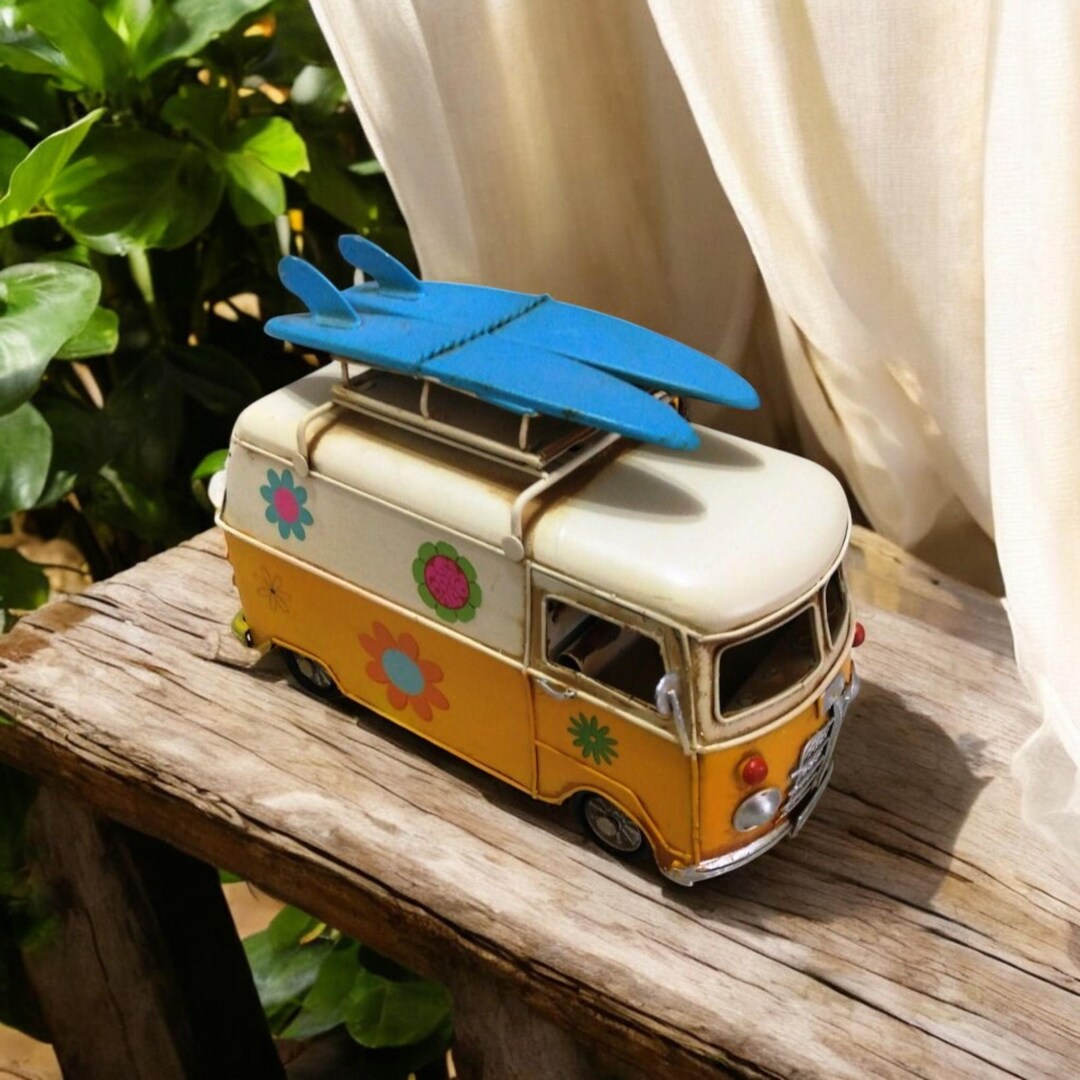 Red or Yellow Camper Van/vintage Design /medium Tin Camper Van Picture ...