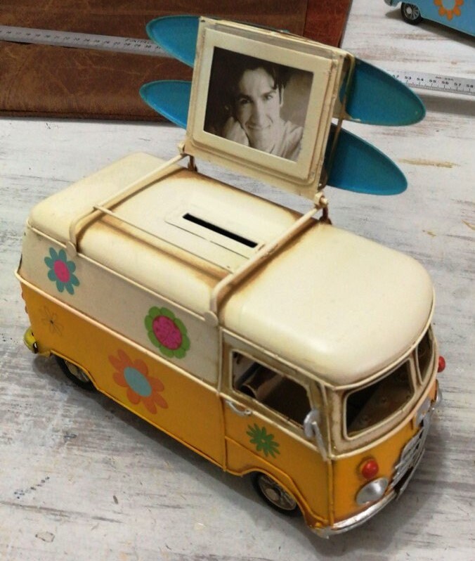 Red or Yellow Camper Van/vintage Design /medium Tin Camper Van Picture ...