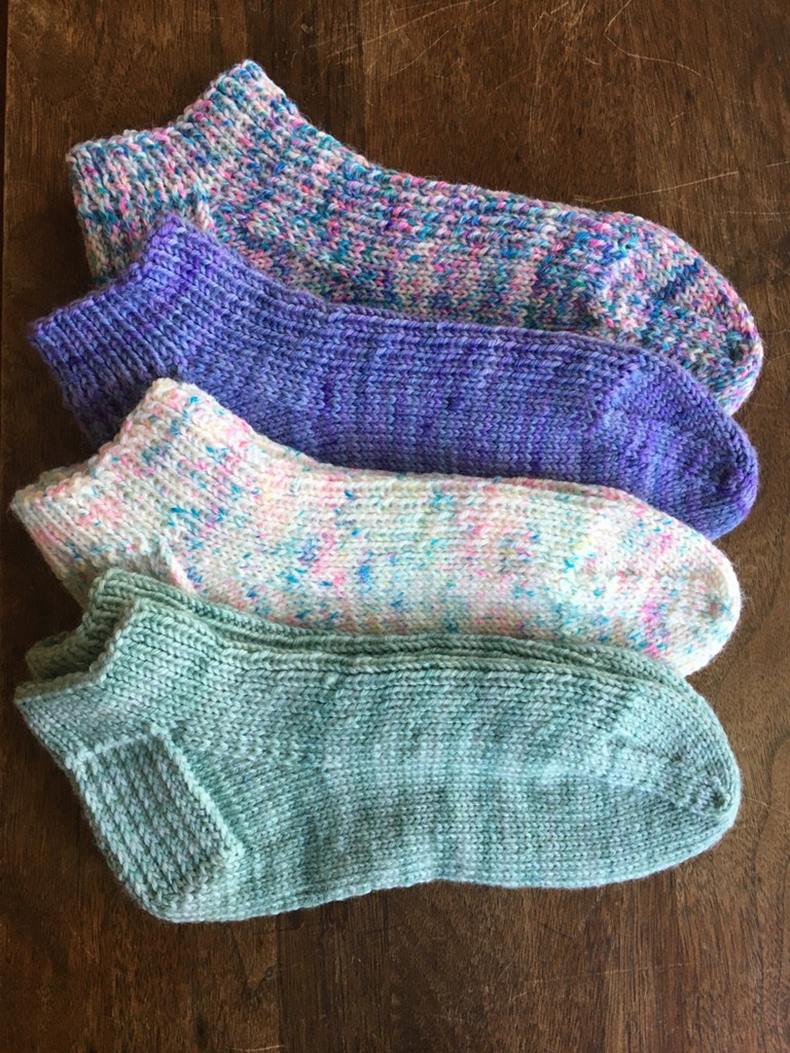 Knitting Pattern - House Socks DIGITAL DOWNLOAD - Etsy