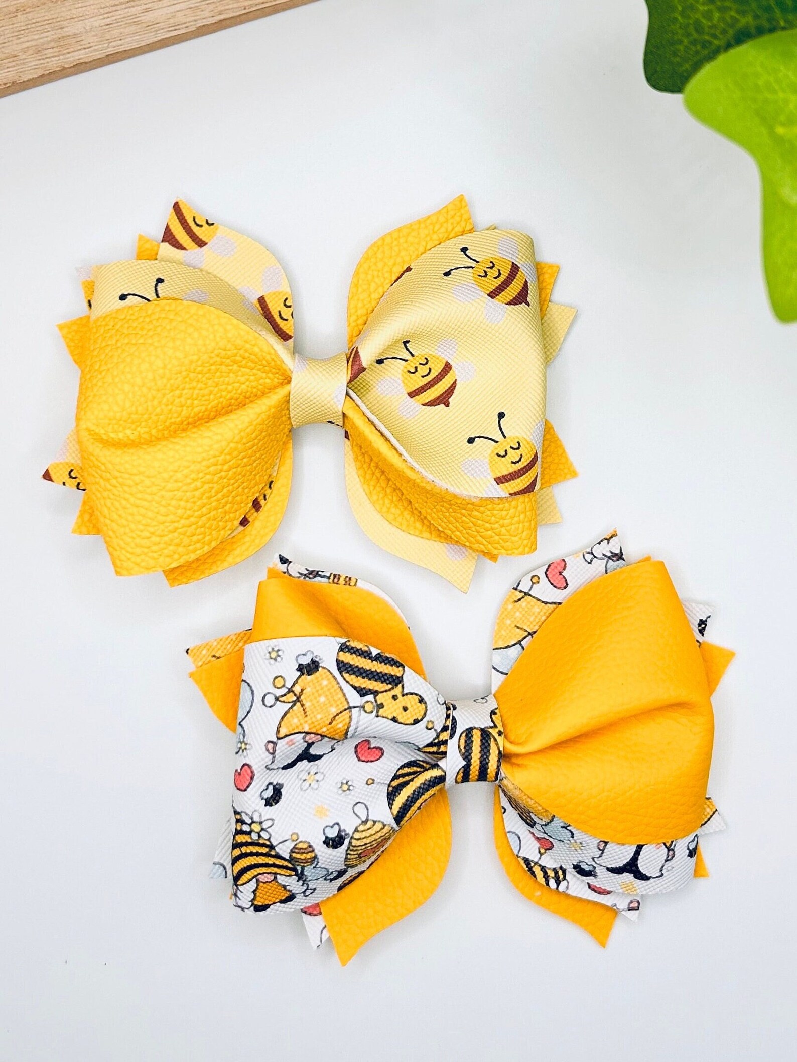 Back to School Bumble Bee Hair Bow Yellow Summer Vibes Bright Colors ...