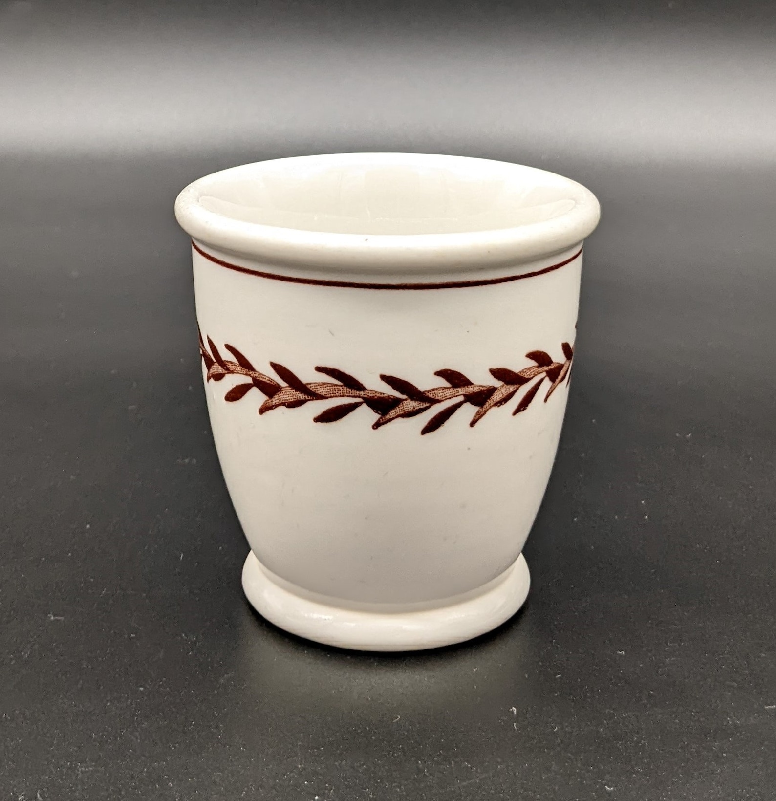 Vintage Walker China Garland Pattern One Eggcup Restaurant Dish Vine ...