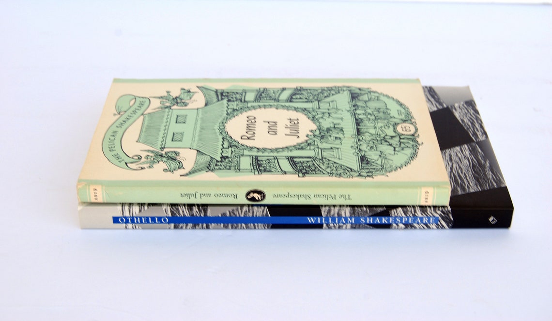 Shakespeare Books Romeo & Juliet Othello Book Bundle Theater | Etsy
