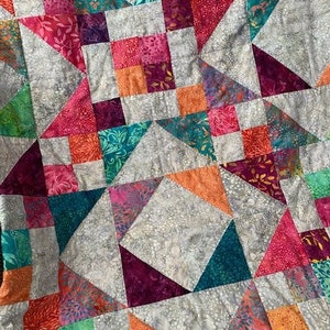 Bold Batiks Quilt - Etsy