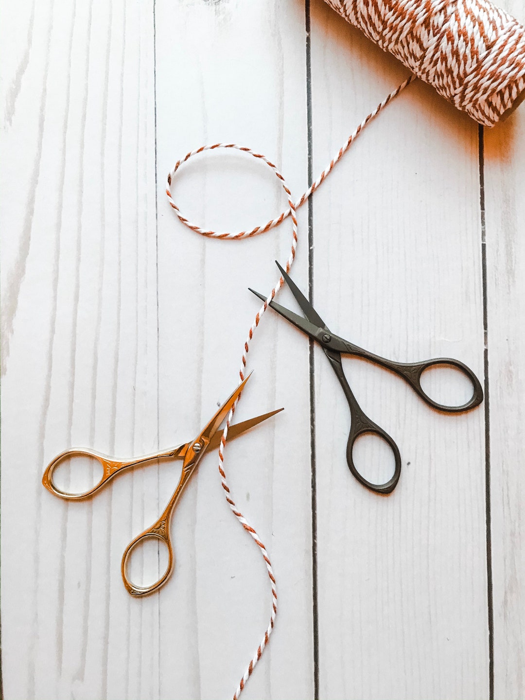 Gold or Oiled Rubbed Bronze Vintage Style Yarn Scissors - Ornate Thread ...