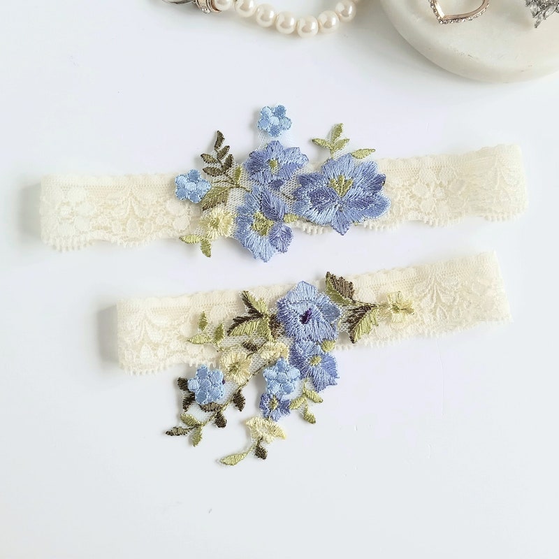 Plus Size Garters - Etsy