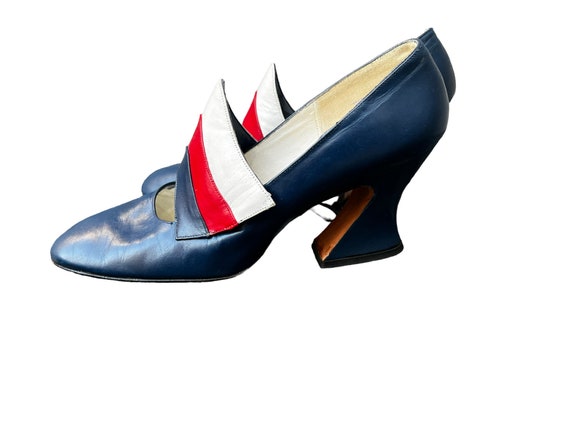 1960s Mod Pilgrim Heels | 60's Mod Retro Groovy - Gem
