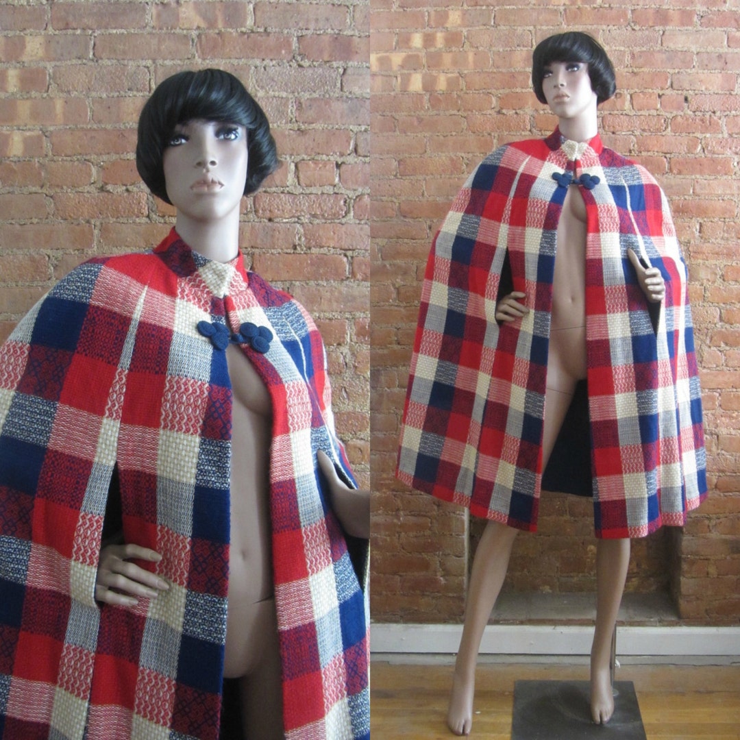 1960s Plaid Wool Cape 60's Preppy Mod London High Fashion One Size the ...