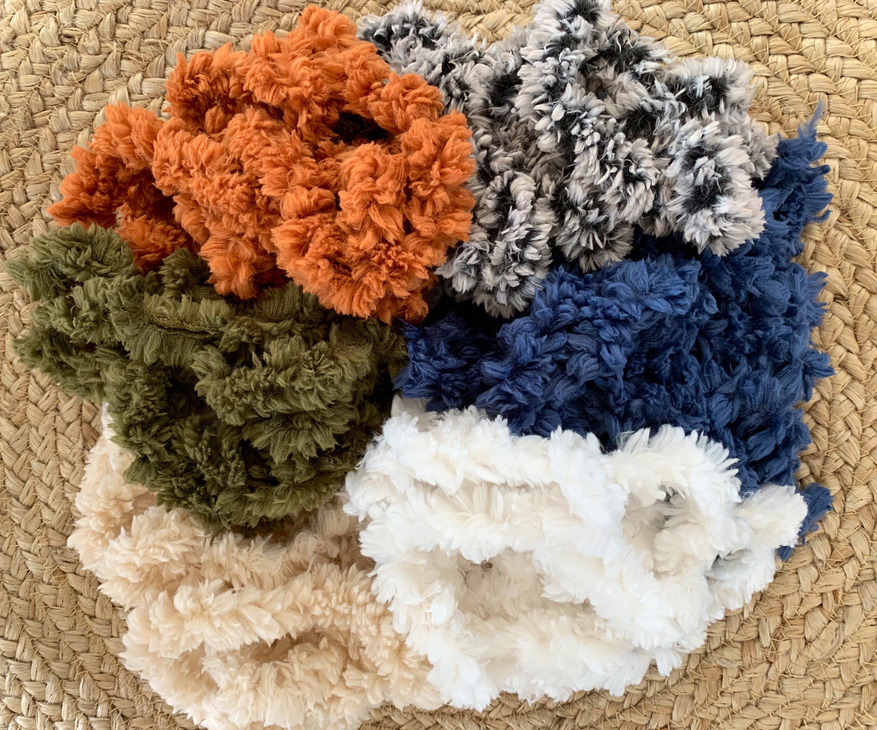 DIY Fluffy Scrunchie Kit, Crochet Hair Accessory, Do It Yourself Hair ...