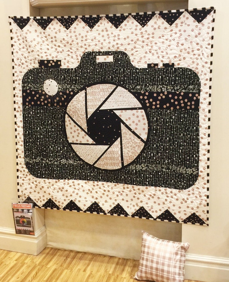 Focus Freeway a Camera Quilt Pattern by Sassafras Lane Designs - Etsy