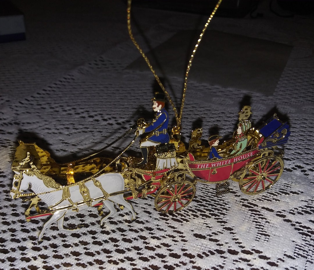 2001 Christmas Ornament Made by the White House Historical Association ...