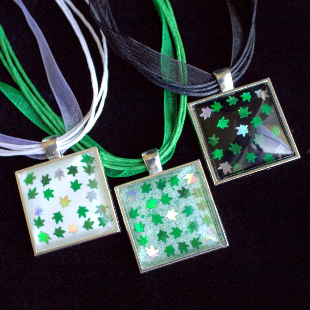 Cannabis Leaf Necklace, Marijuana Leaf Necklace, Pot Leaf Choker, 420 ...