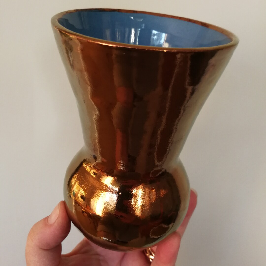 Unusual Blue Lined Vintage Copper Lustre Pottery Waisted Vase Creigiau ...