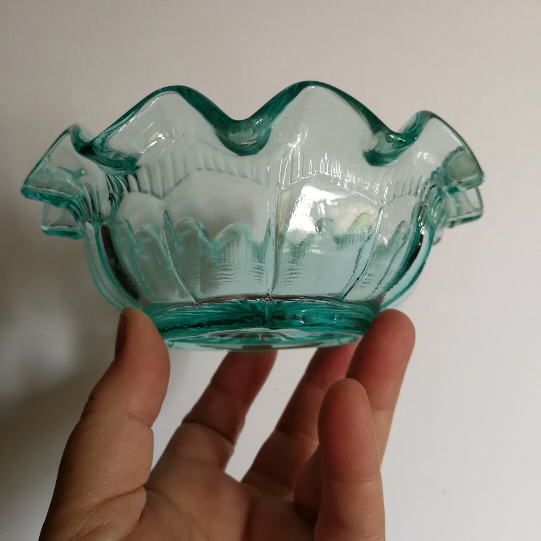 Small Vintage Turquoise Blue Glass Bowl Dish Etsy