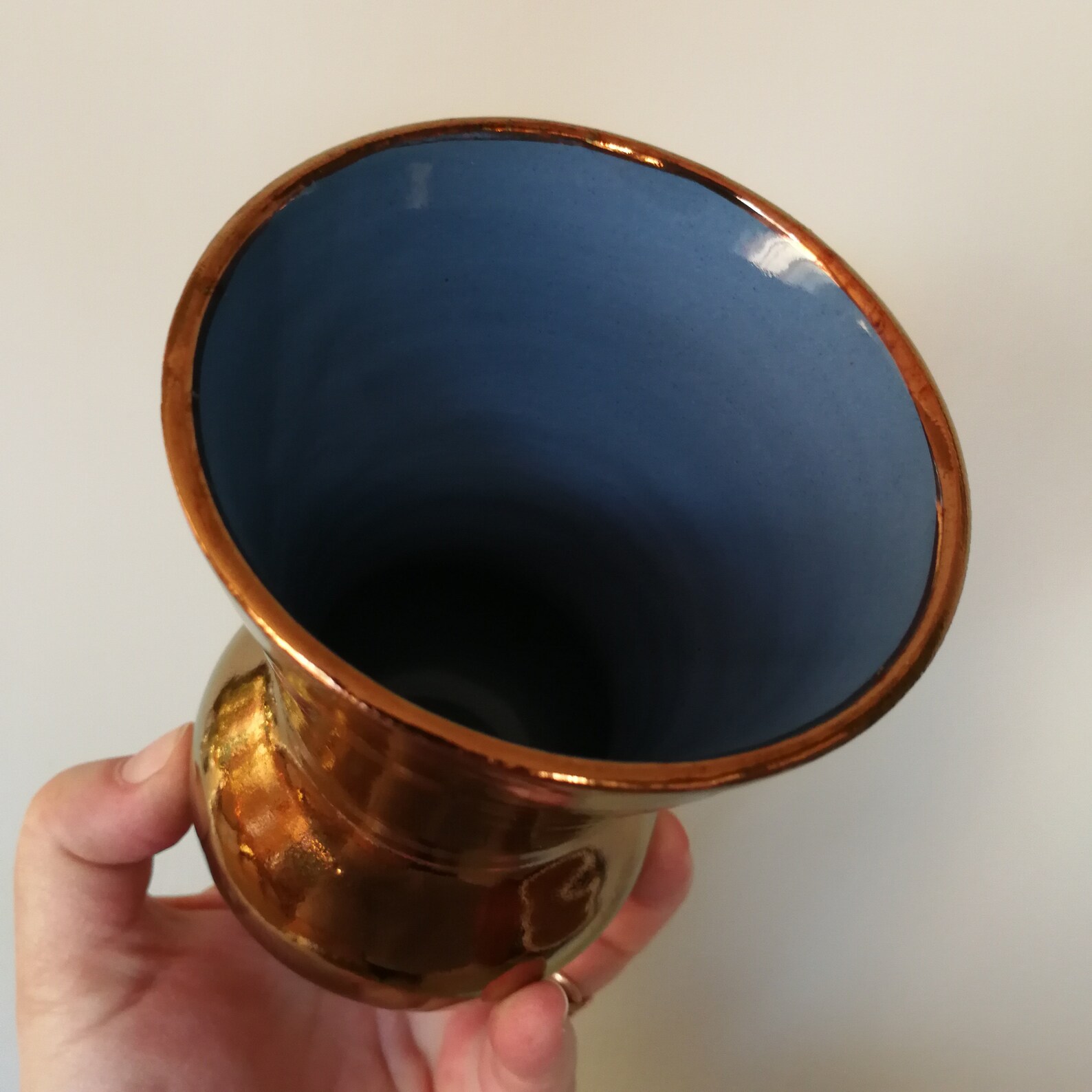 Unusual Blue Lined Vintage Copper Lustre Pottery Waisted Vase Creigiau ...