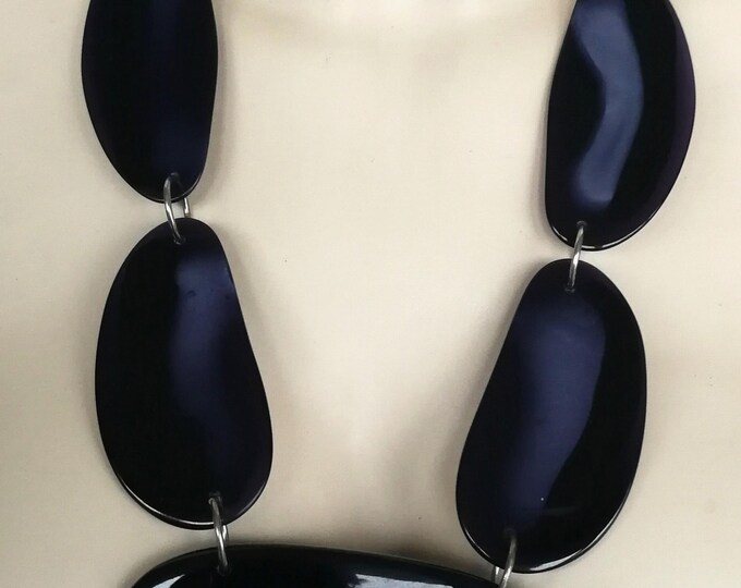 Statement Necklace - Very Big Dark Necklace Chunky Funky Plastic Large ...