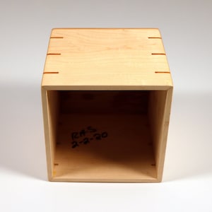 Solid Cherry Top - Solid Tiger Maple Sides – Cherry Splines - Handmade Tissue Box Cover Holder ...