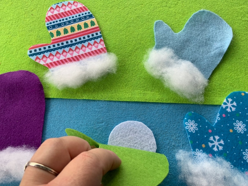 Snowball Hiding and Mitten Matching Flannelboard Game - Etsy