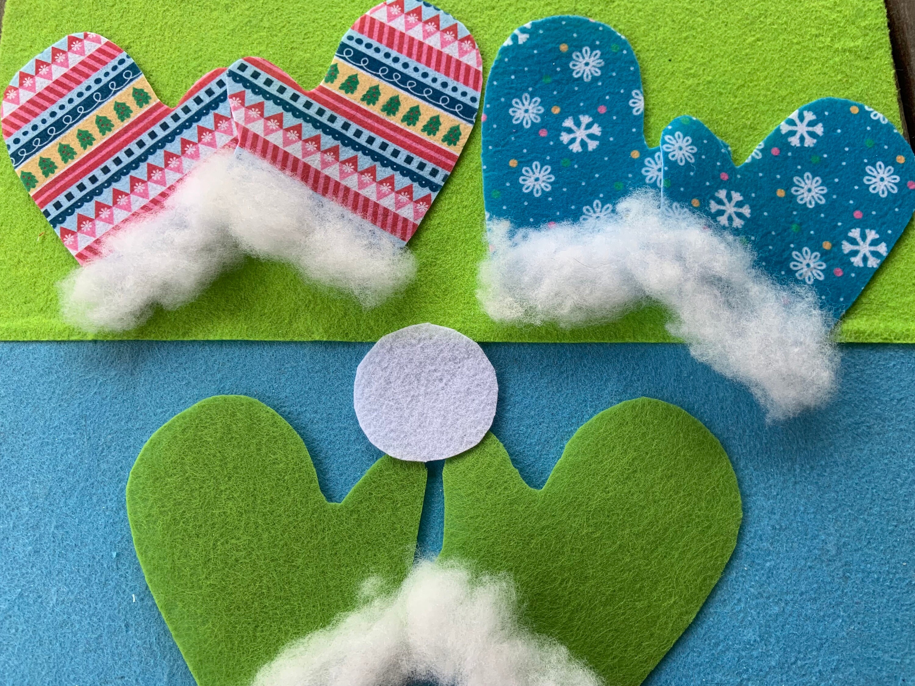 Snowball Hiding and Mitten Matching Flannelboard Game - Etsy