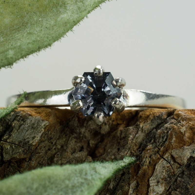 Grey Spinel Ring - Etsy