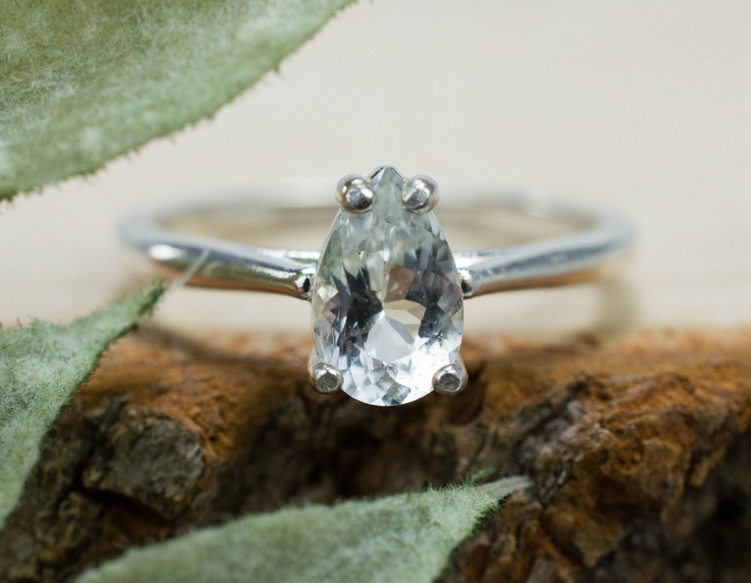 Goshenite Ring; Genuine Untreated Mozambique Platinum Beryl; 0.680cts - Etsy
