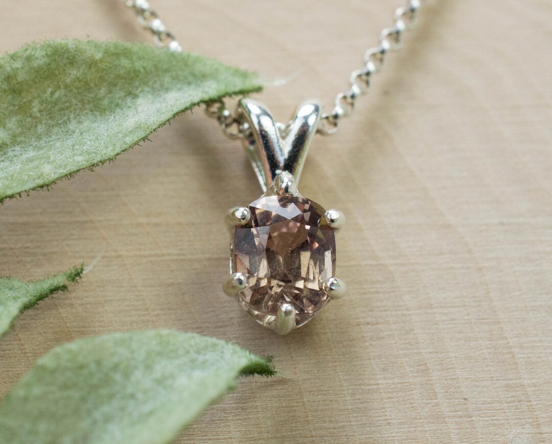 Dragon Garnet Pendant; Natural Untreated Tanzania Fluorescent Garnet; 1 ...