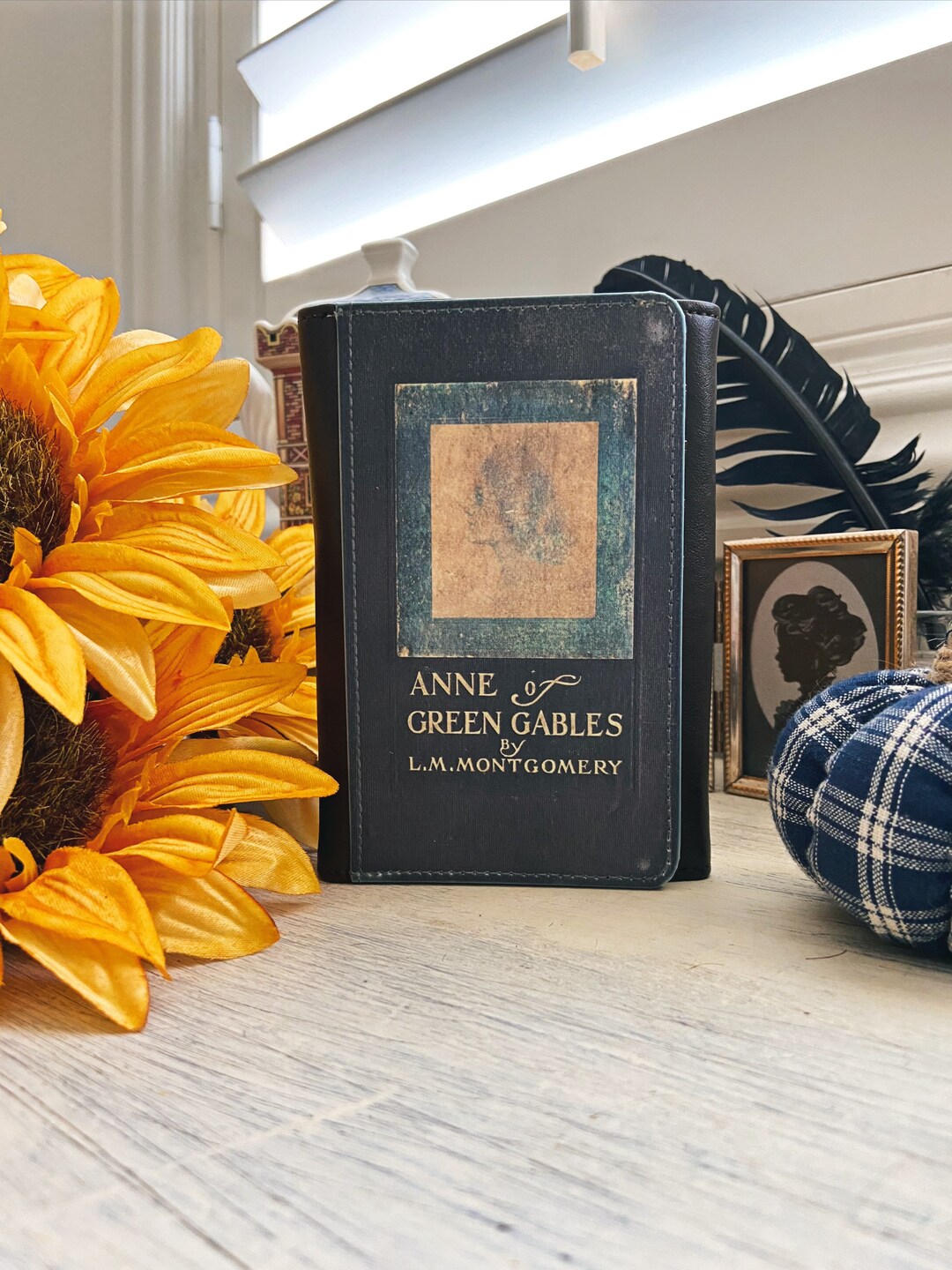 Anne of Green Gables Book Cover Bifold Faux Leather Wallet - Etsy
