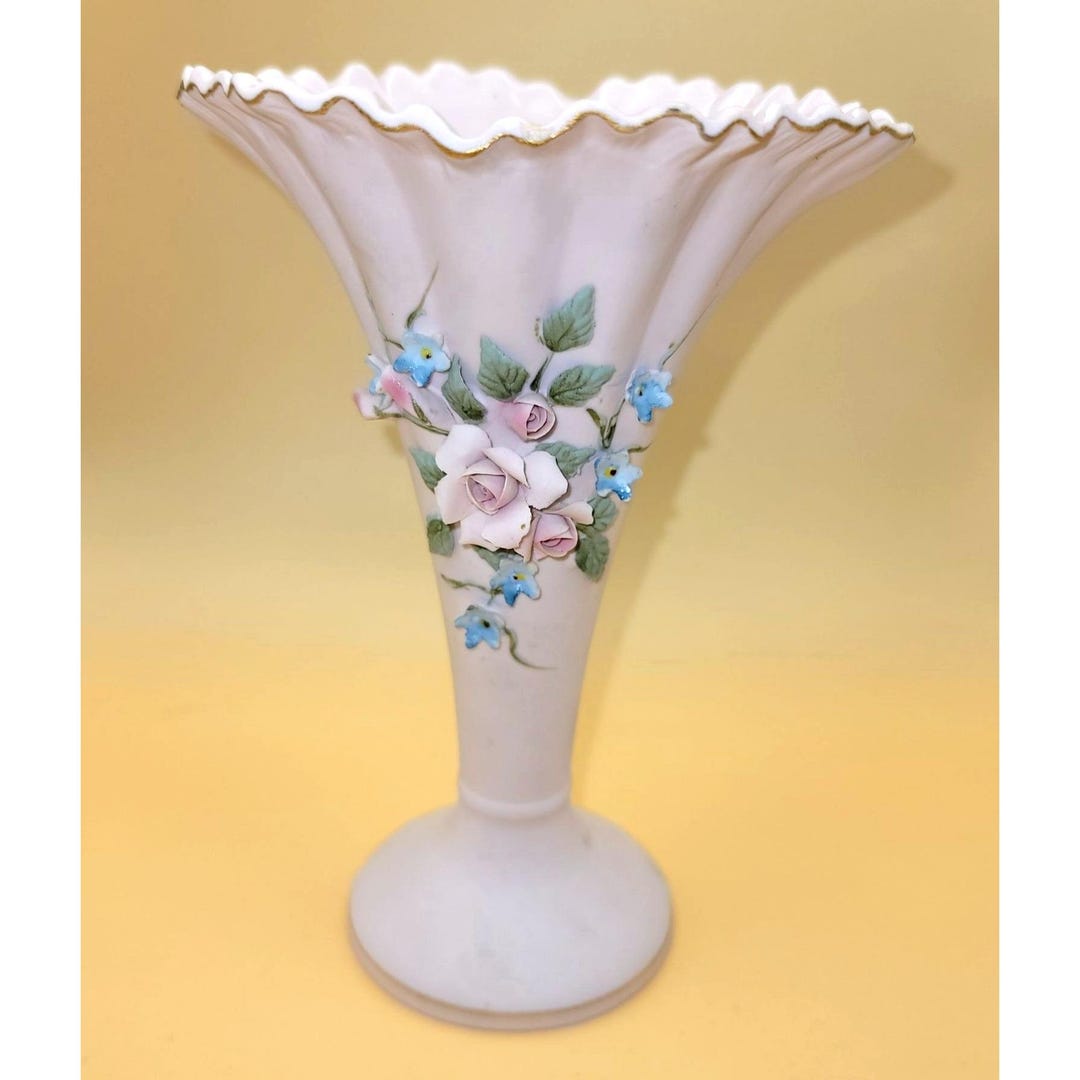 Lefton Vase Rose Fluted Hand-painted Matte Finish With Floral Design ...