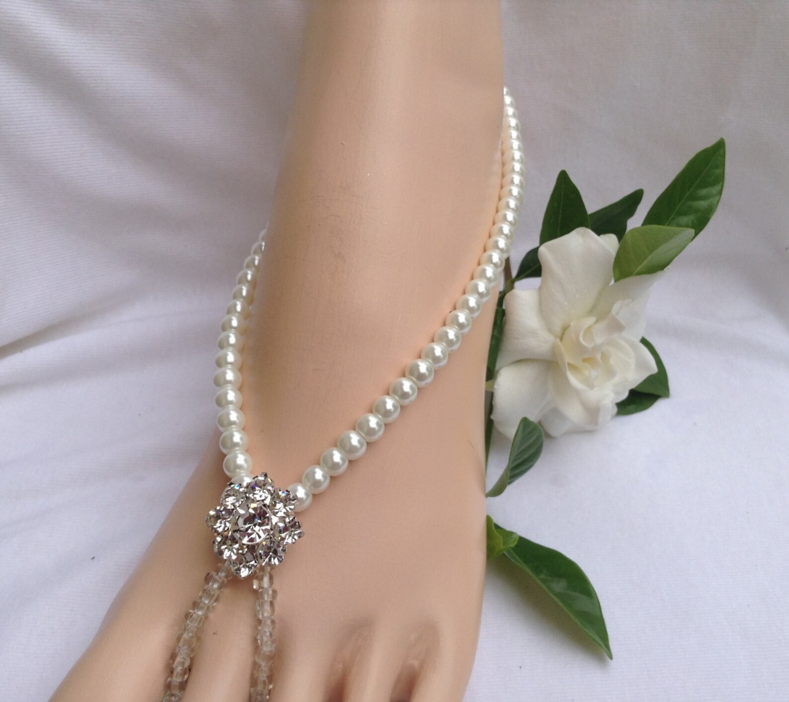 Wedding Barefoot Sandal White Pearl Foot Jewelry Wedding Barefoot ...