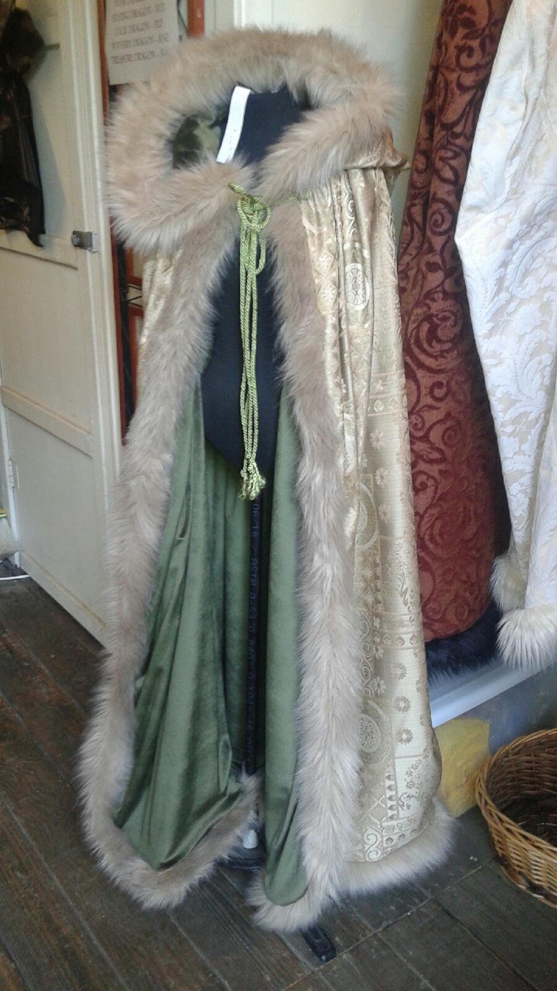 Fleece Lined Custom Fantasy Cloak With Extra Large Hood Santa - Etsy