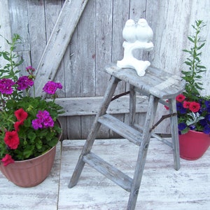 Painted Wood Ladder Two Step Plant Stand Farmhouse Primitive Rustic ...