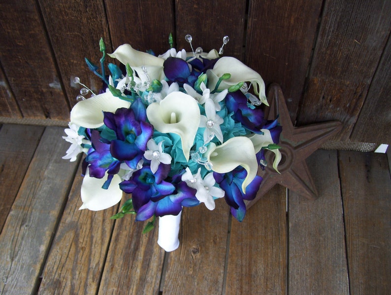 Valerie's Bridal Bouquet Blue Violet CA Dendrobuim Orchids | Etsy