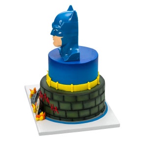 Batman™ to the Rescue Signature Decoset® - Etsy