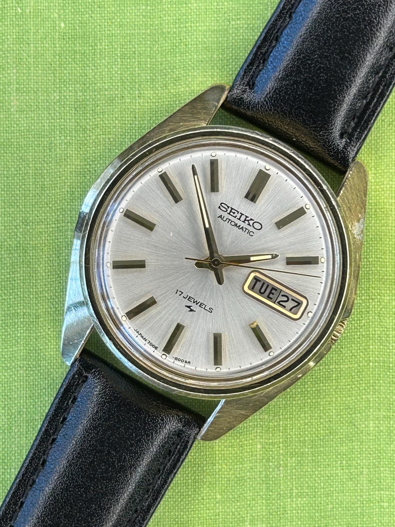 Vintage Watch, 1980's Seiko Automatic Watch. Just Serviced-running and ...