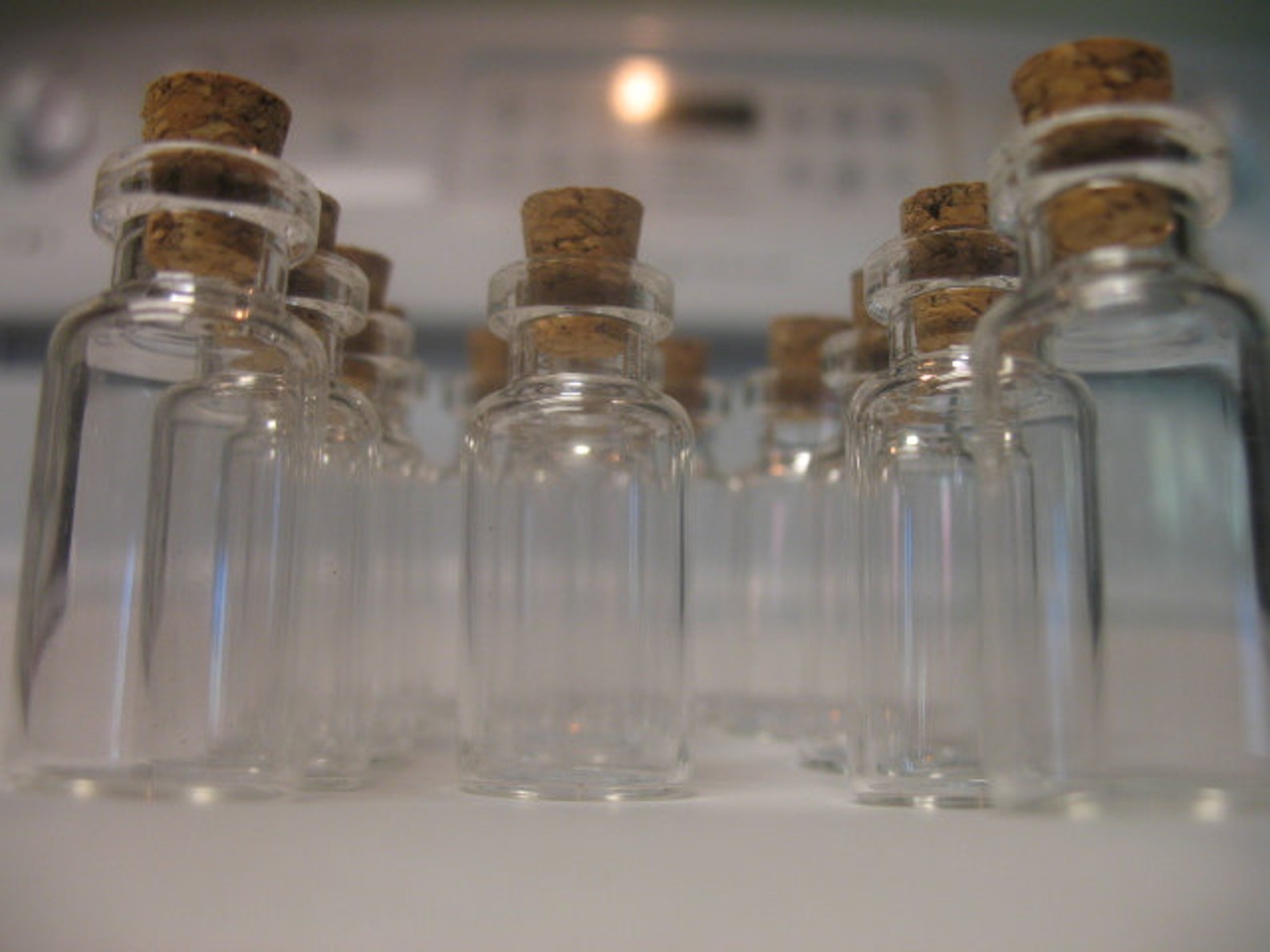 100 2ml Vials. Small Corked Vials. Glass Storage Containers. - Etsy