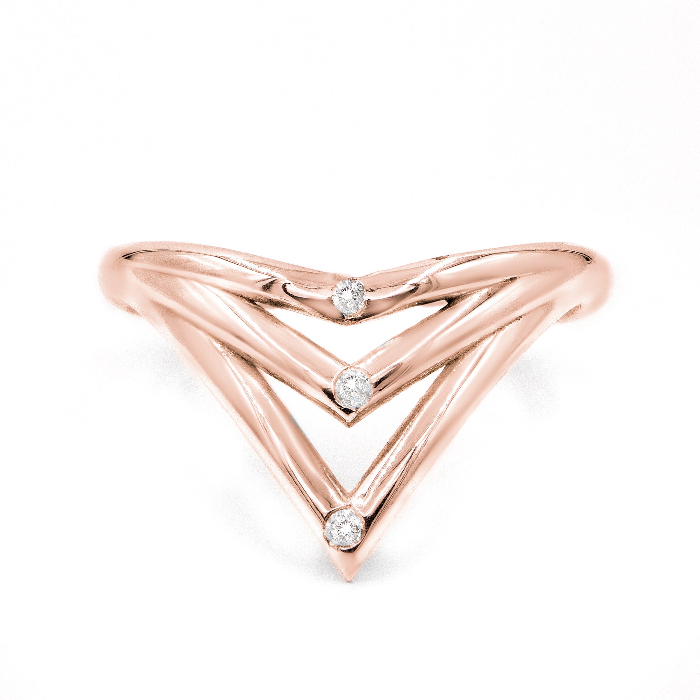 3 Diamond Chevron V Ring in Solid Gold - Etsy