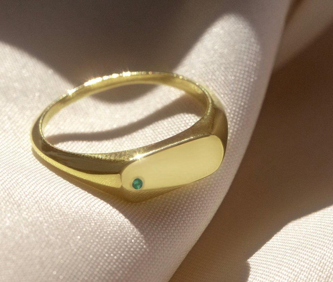 Signet Ring With Gemstone in Silver or Gold Customizable - Etsy