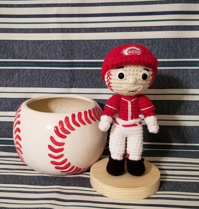 Cincinnati Reds Mascot Collectible Crochet Doll Rosie Red Mr Red ...