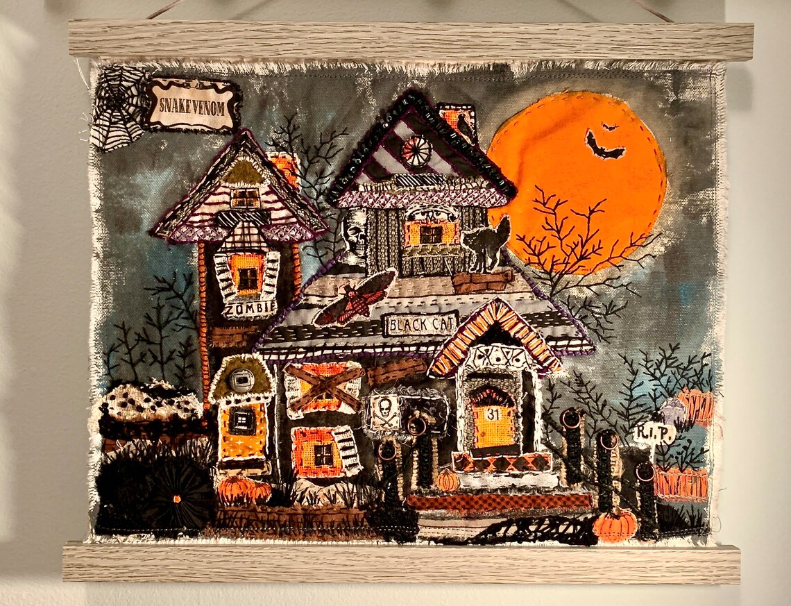 Halloween Haunted House Wall Hanging - Etsy