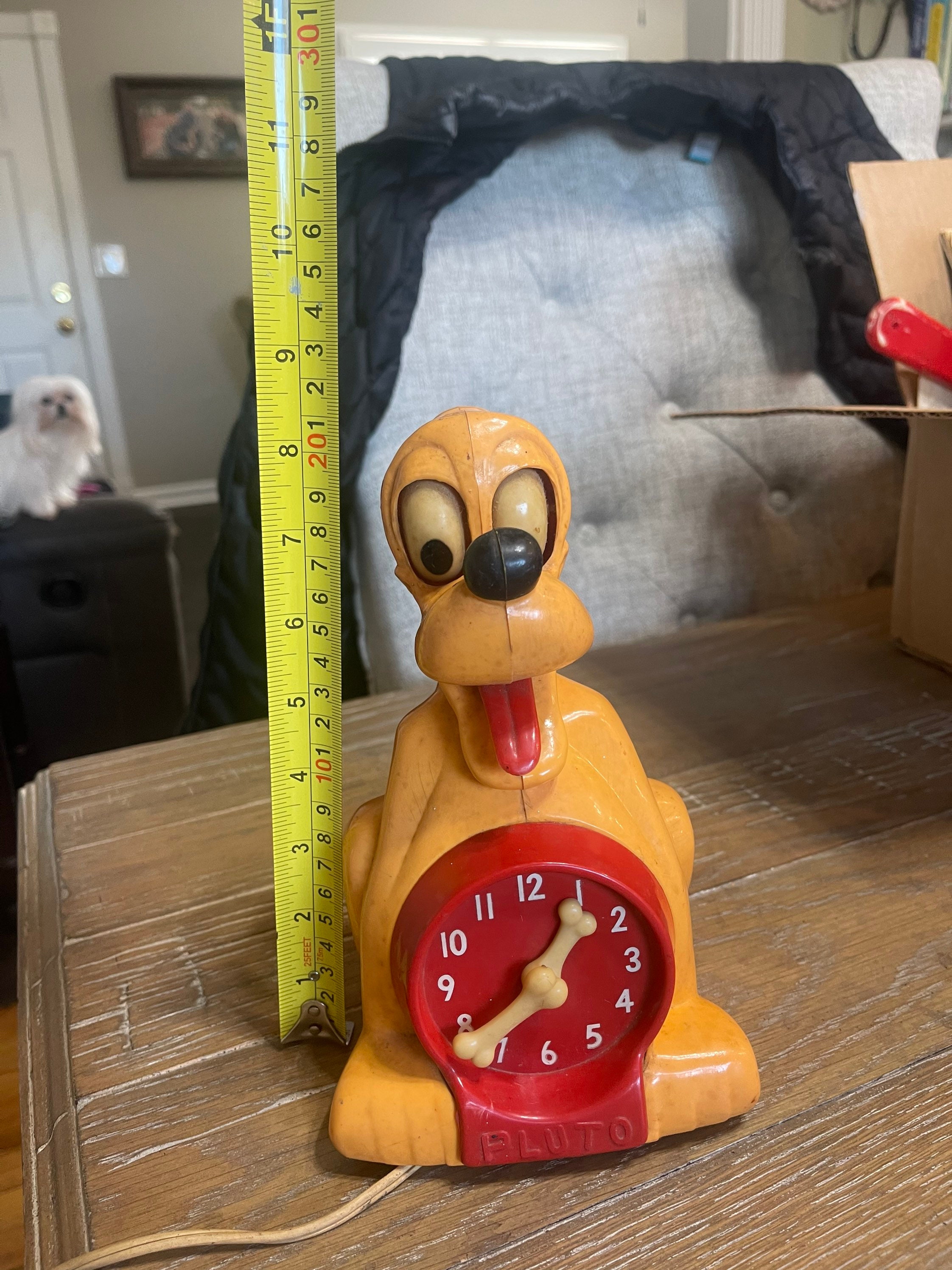 Walt Disneys Pluto Clock - Etsy