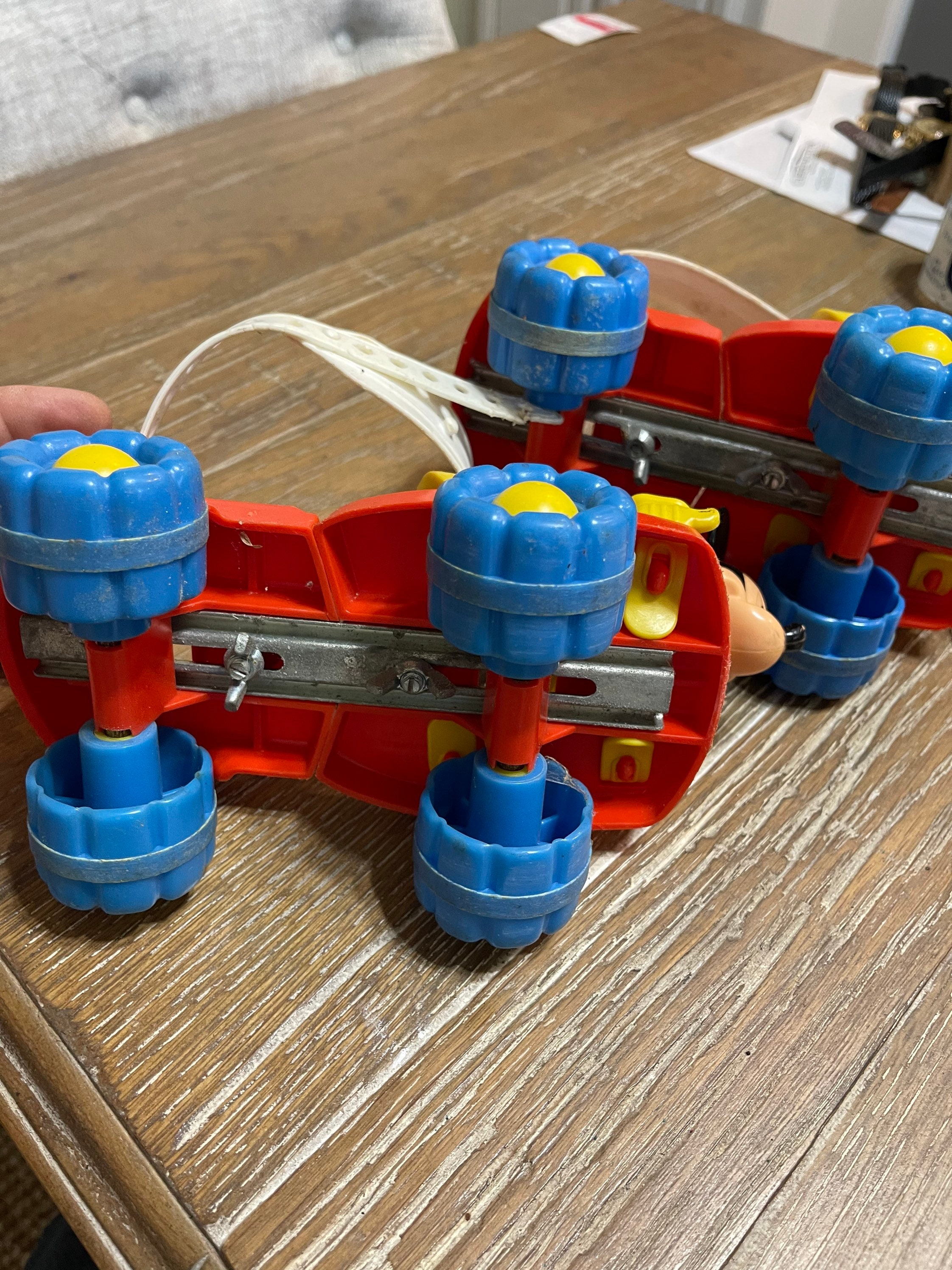 Mickey Mouse Roller Skates 1980’s. - Etsy