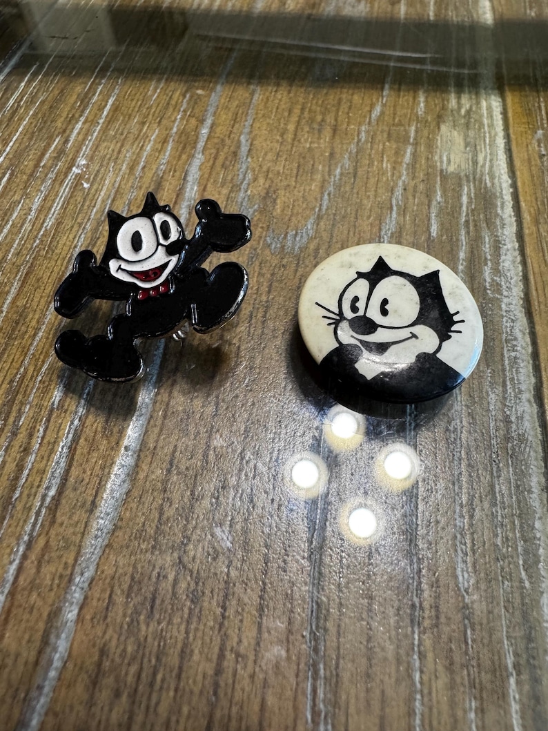 2 Felix the Cat Pins! - Etsy