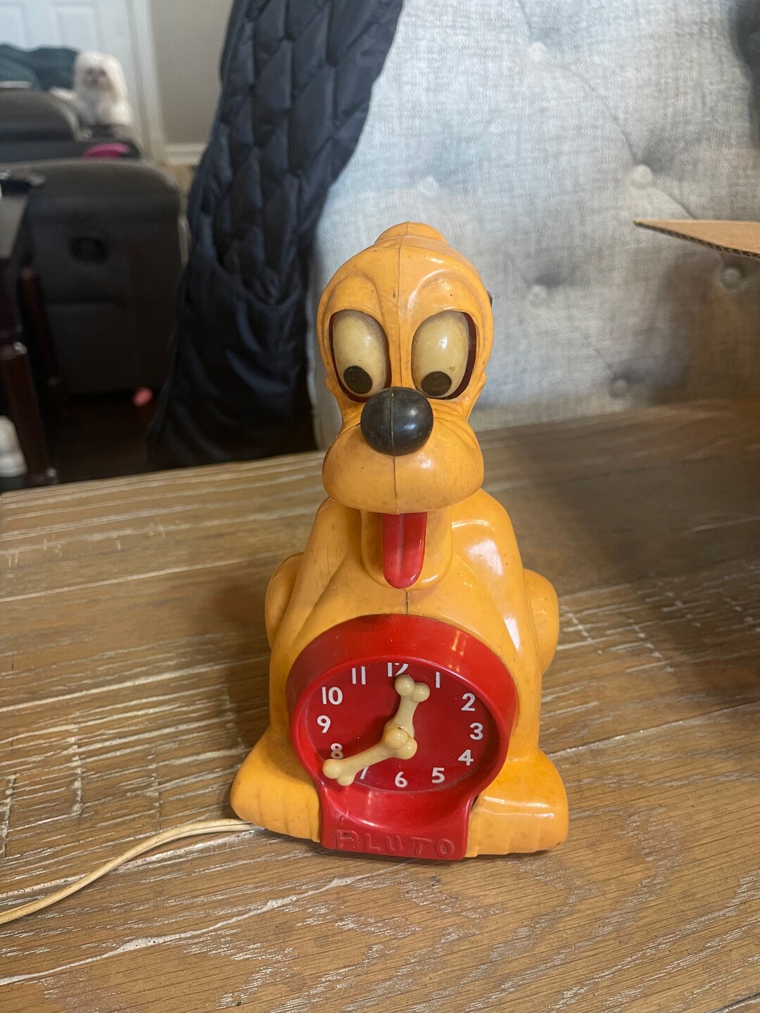 Walt Disneys Pluto Clock - Etsy