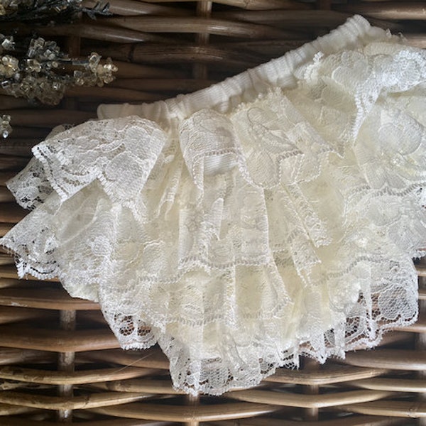 Baby Ruffle Bloomers - Etsy