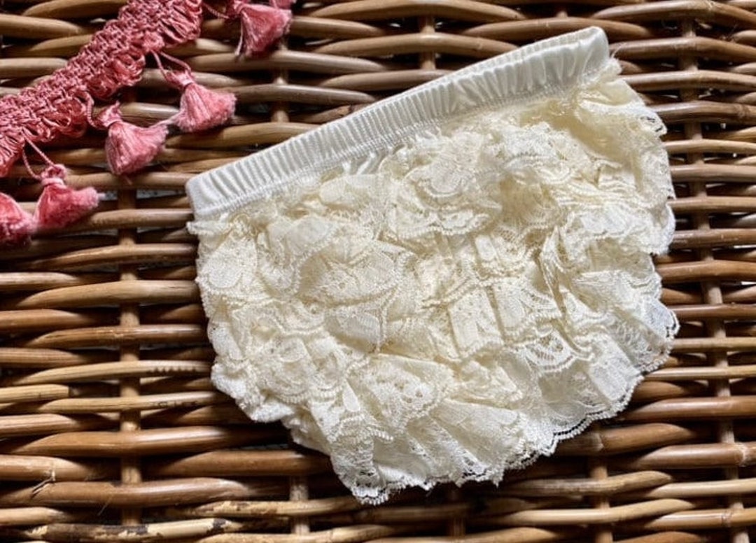 Ivory Lace Bloomer Ruffle Bottom Diaper Cover Cream Bloomer Newborn 4T ...