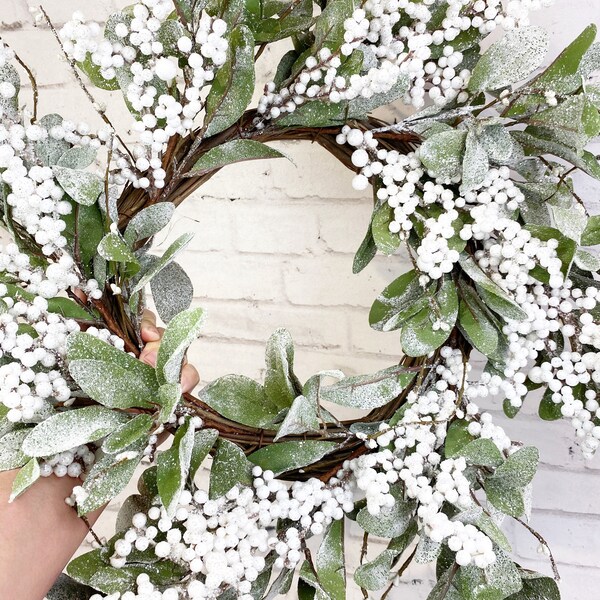 White Berry Wreath - Etsy