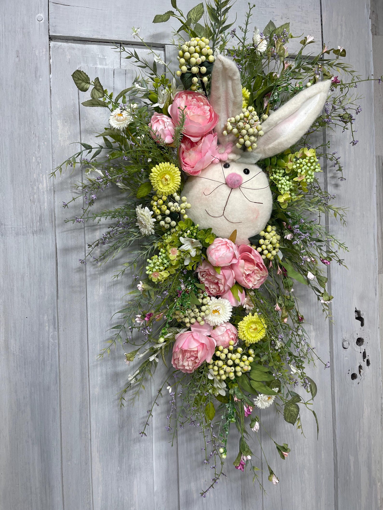 Garden Bunny Swag, Spring Floral Door Décor, Farmhouse Rabbit Swag ...