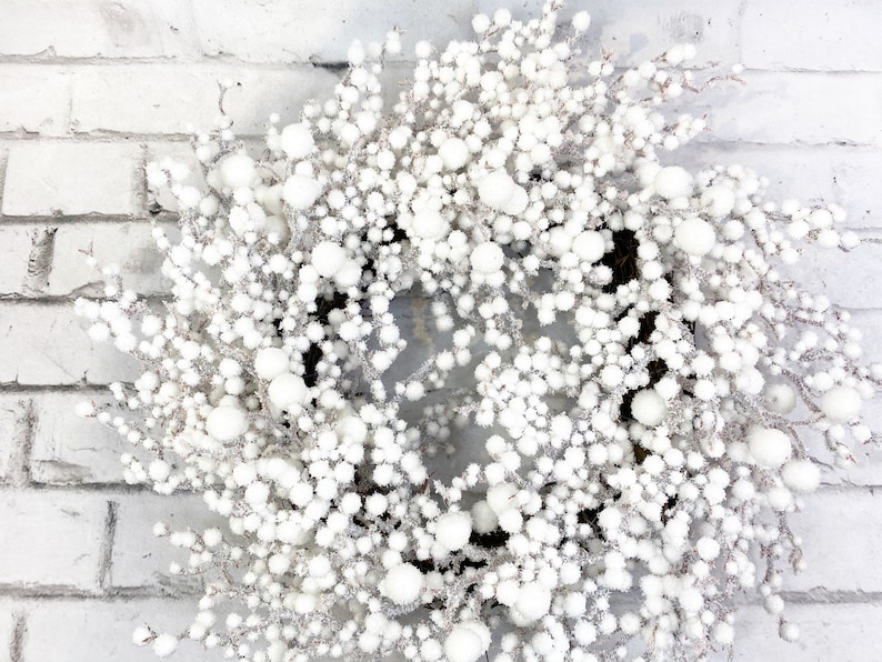 White Berry Wreath Snow White Berry Wreath Winter Wreath - Etsy